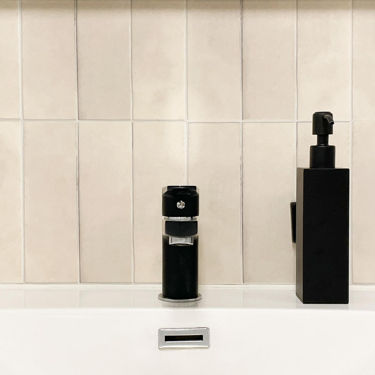 Selvklebende fliser | Norges STØRSTE utvalg – Lindas Dekor